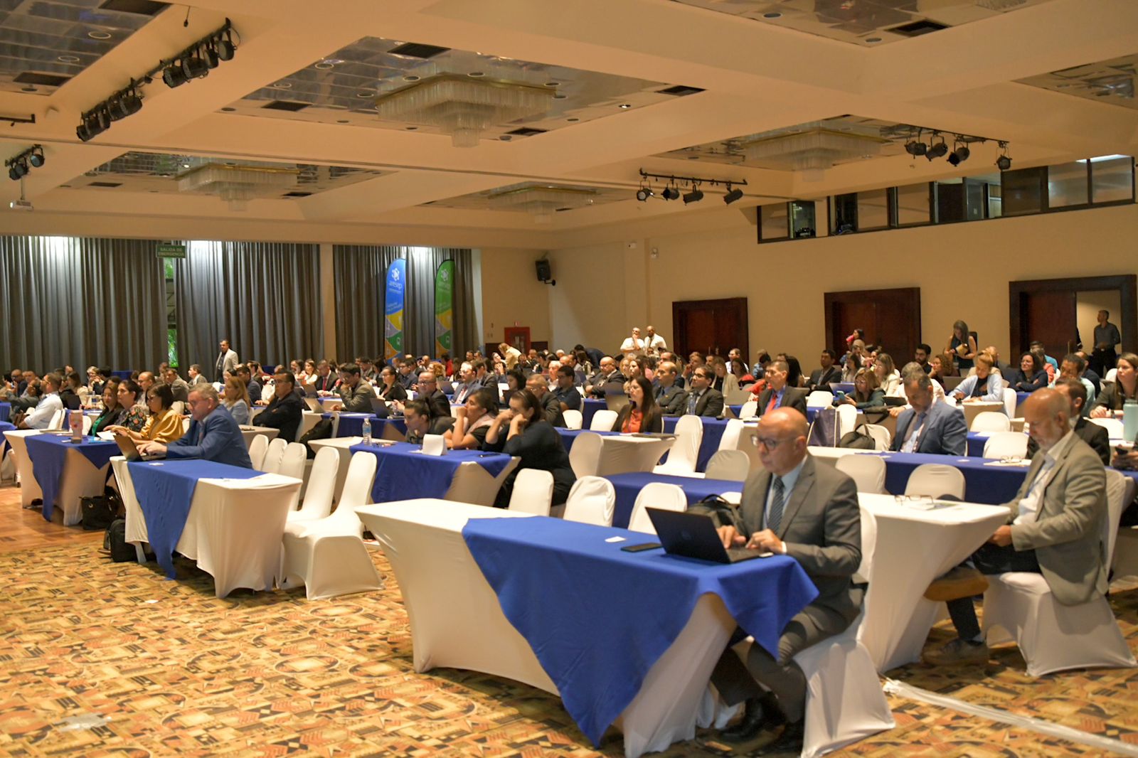 ARESEP analizará experiencia internacionales en regulación - ARESEP